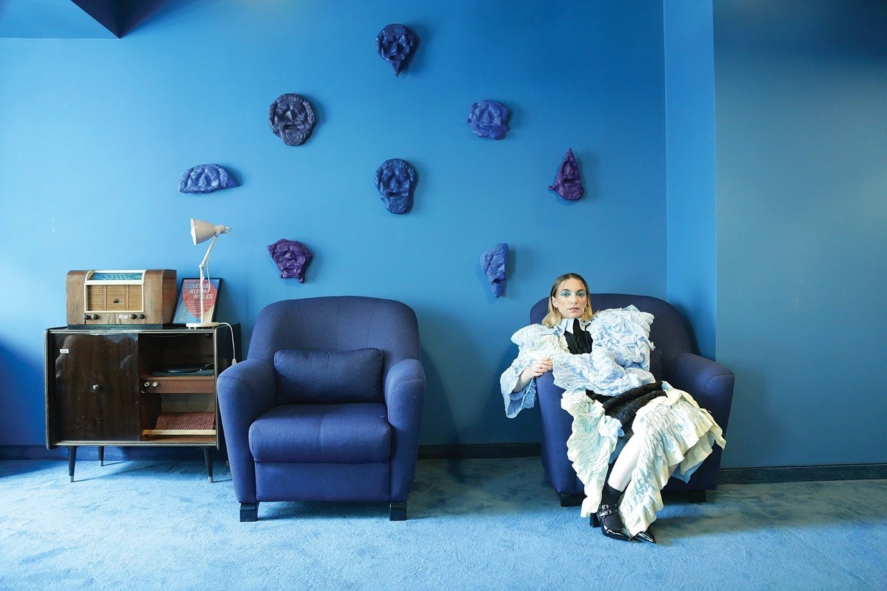 Γνωρίστε τη Sarah P. η οποία εξελίσσεται στην εκφραστικότερη ...