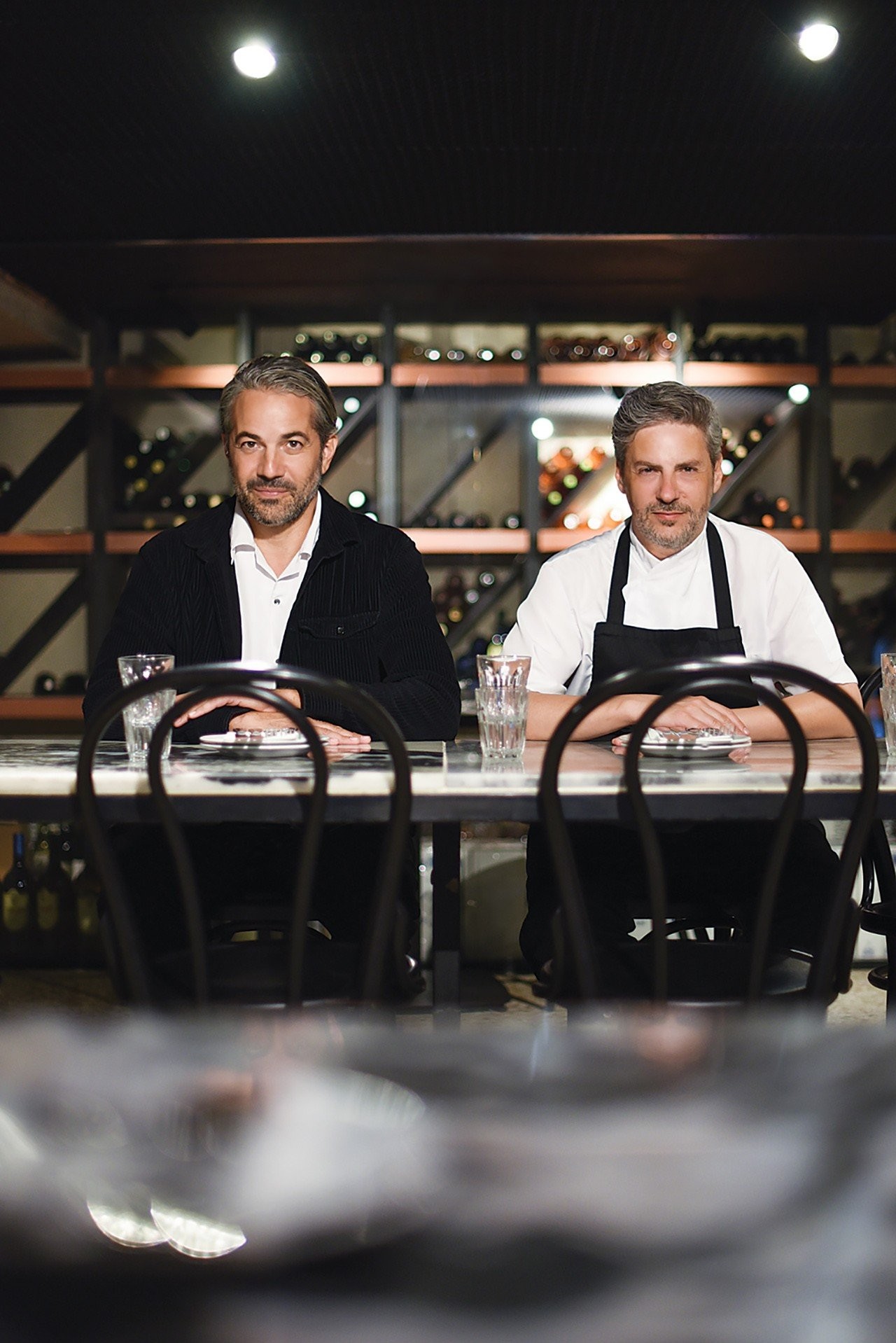 An invitation to dinner: Ο Φώτης Βαλλάτος και ο Μανώλης Παπουτσάκης ...