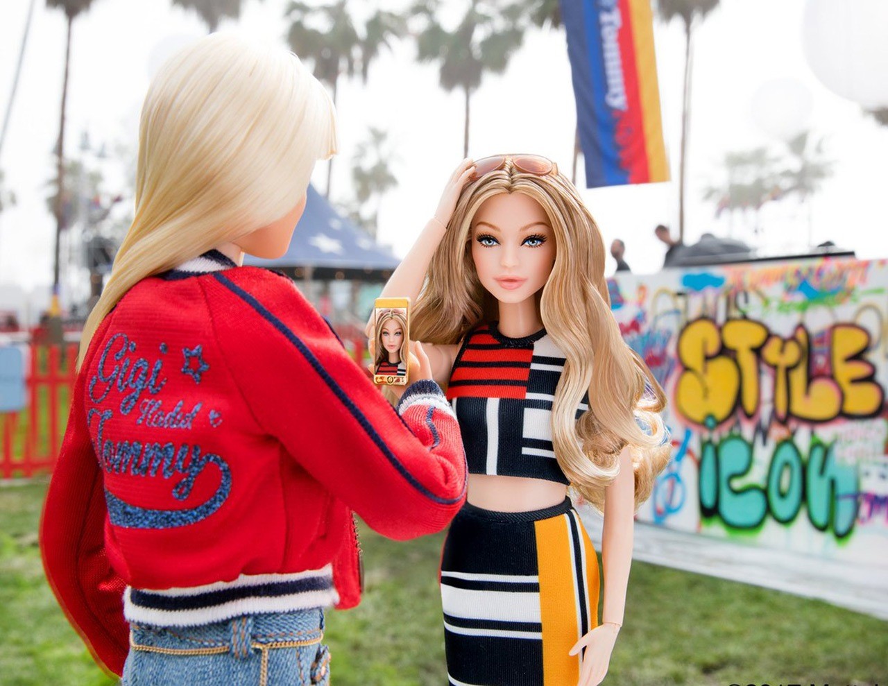 H Gigi Hadid έγινε Barbie με την υπογραφή του Tommy Hilfiger